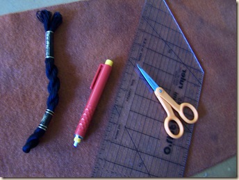 Cath's Pennies Designs: Free Penny Rug Candle Mat Pattern! “Fall Freebie”